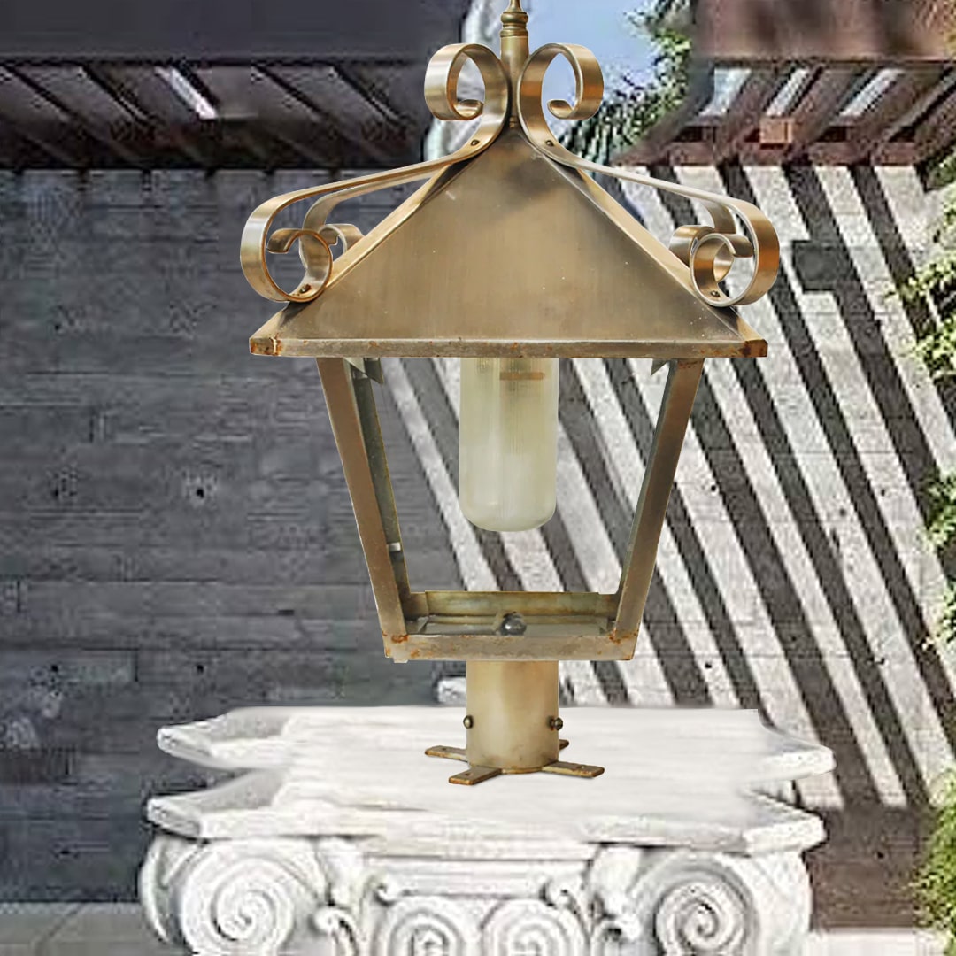 Chablis (Stainless) Gate Lamp – Keystone Lamps